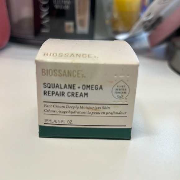 Biossance | Skincare | Biossance Squalane Omega Repair Cream 5ml Nib ...